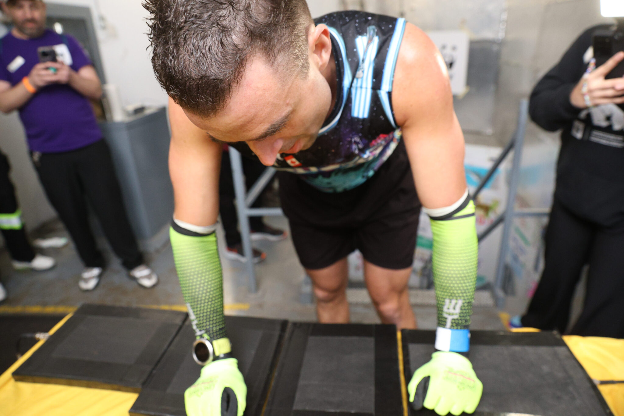 WWF-Canada has a record-breaking CN Tower Climb for Nature, raising ...
